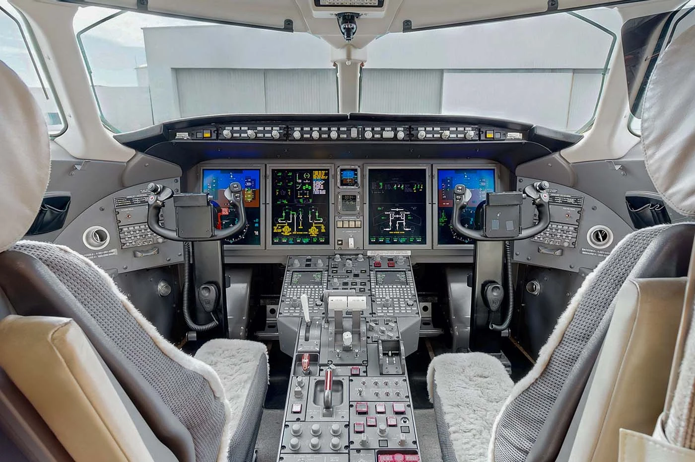 Challenger 300 | Bombardier